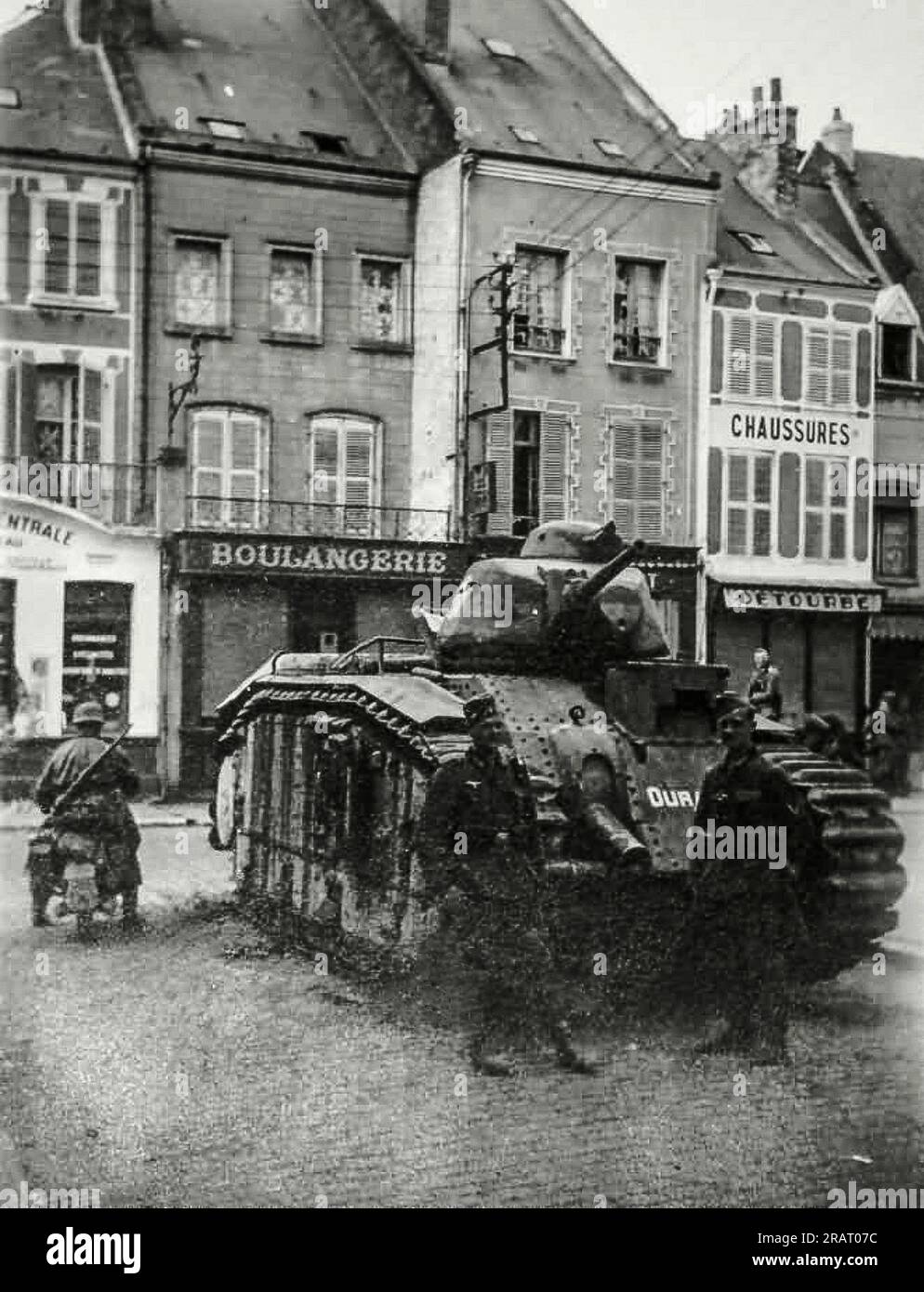 Schwere Waffen im Zweiten Weltkrieg FRANKREICH. Panzer, B1 bis, Char B1 ...