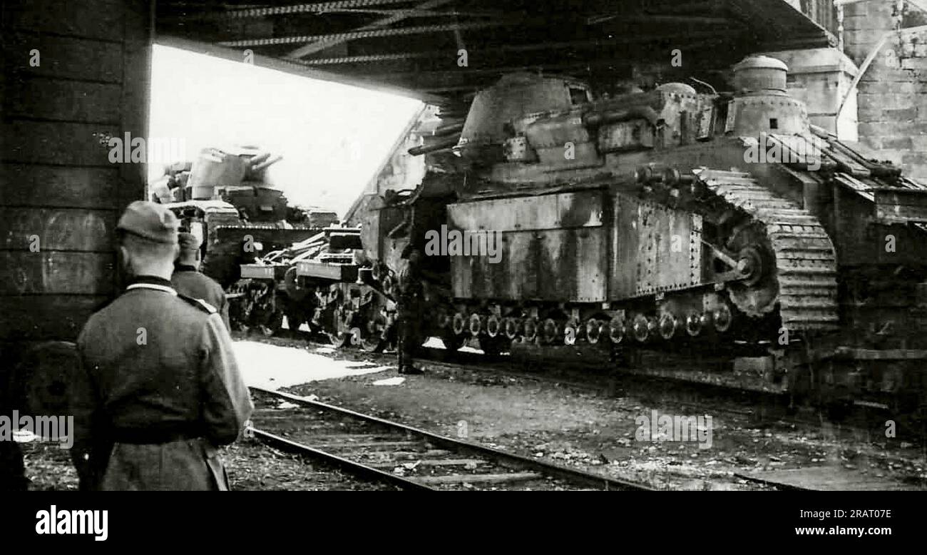 Schwere Waffen im Zweiten Weltkrieg FRANKREICH. Panzer, Char 2C, Char ...