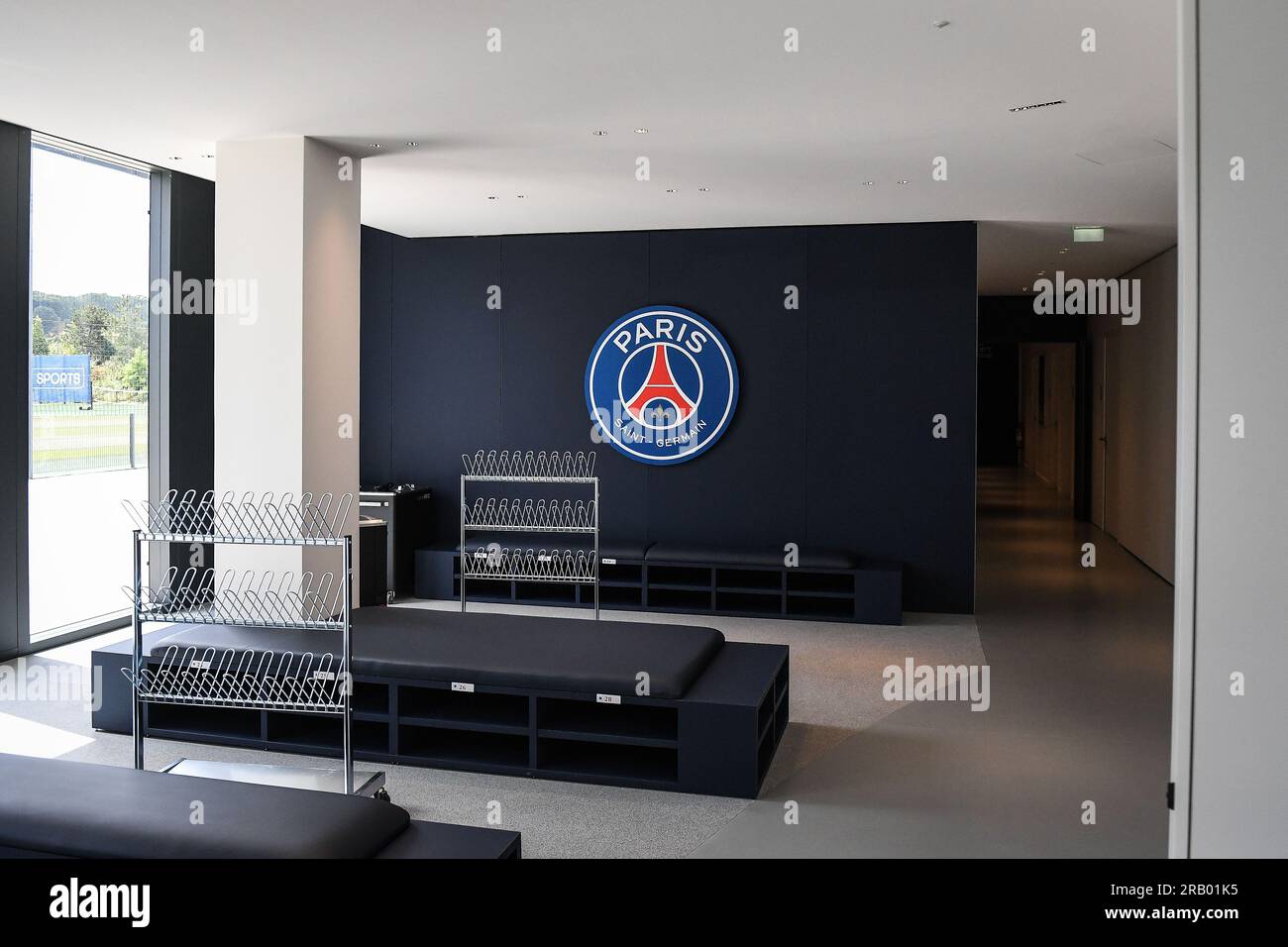 Allgemeine Ansicht und Darstellung des offiziellen PSG-Logos in der ...