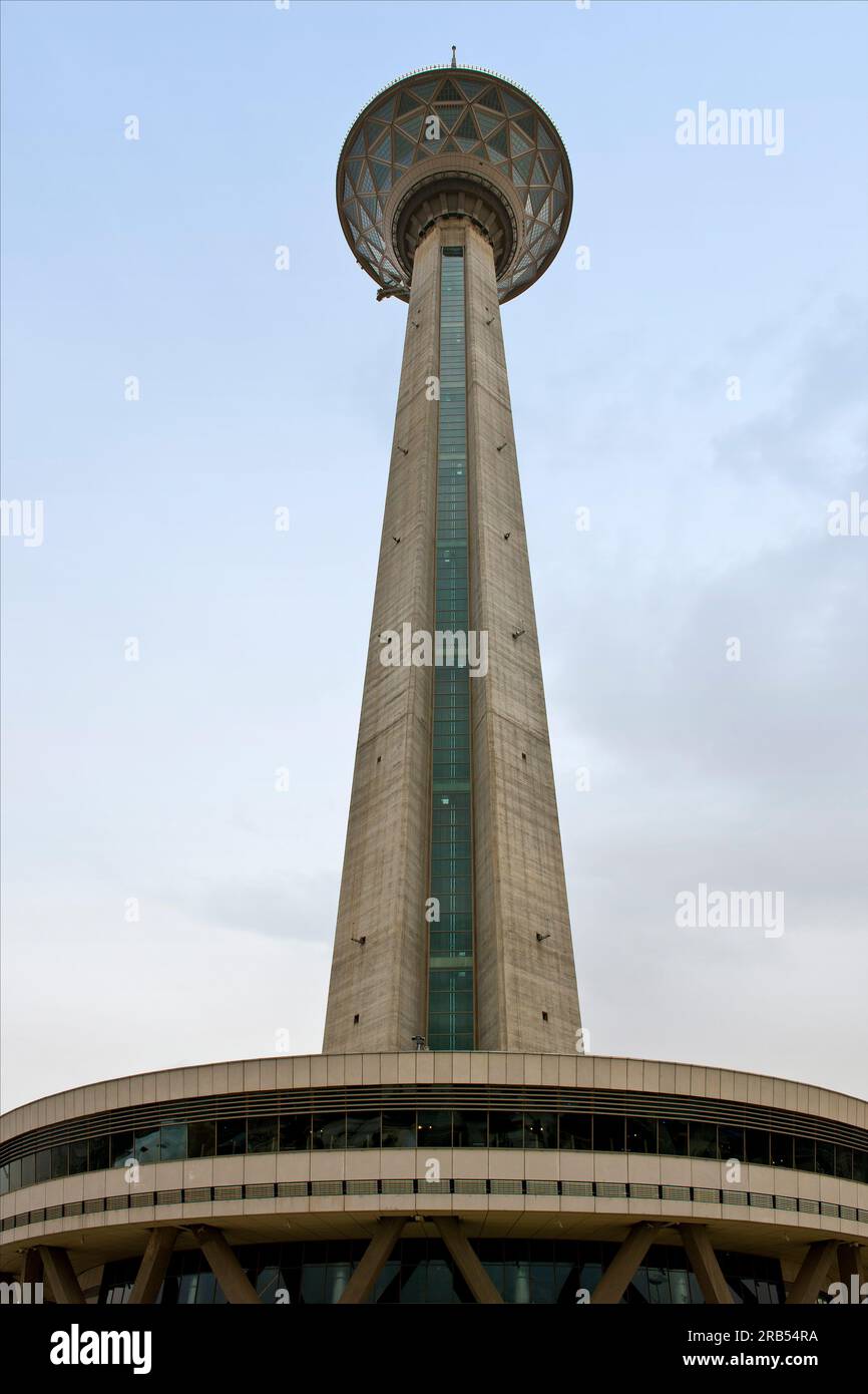 Teheran milad tower -Fotos und -Bildmaterial in hoher Auflösung – Alamy