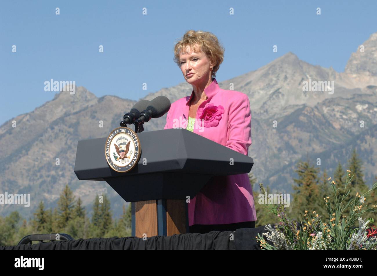 Feierliche Einweihung für das neue Craig Thomas Discovery and Visitor ...