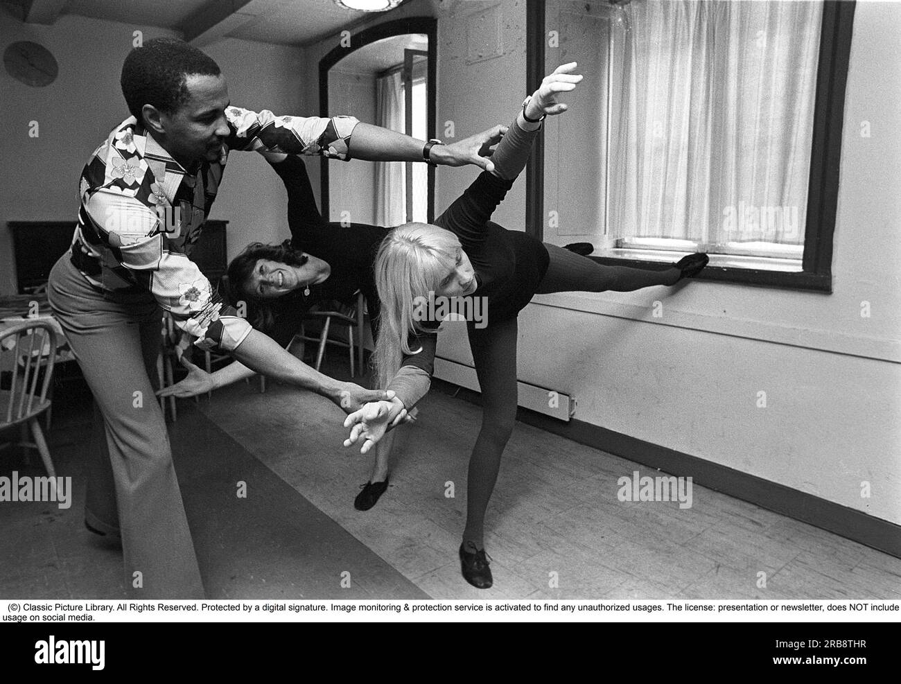 Agnetha 1970 -Fotos und -Bildmaterial in hoher Auflösung – Alamy