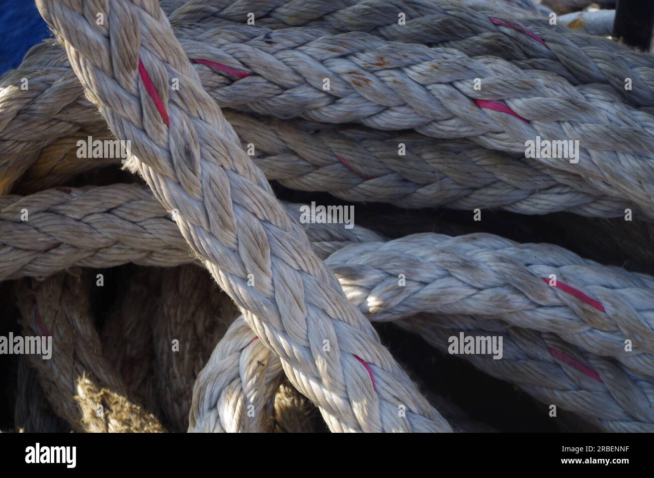 Seil aufgewickelt -Fotos und -Bildmaterial in hoher Auflösung – Alamy
