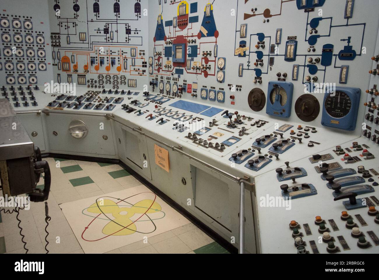 Inside the control room of the USNS Savannah, a nuclear powered ...
