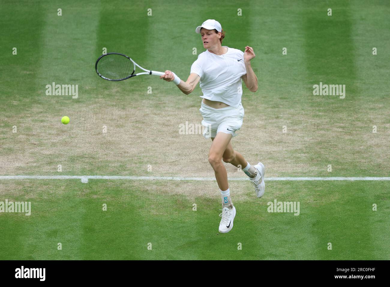 Jannik sinner rasentennis -Fotos und -Bildmaterial in hoher Auflösung – Alamy