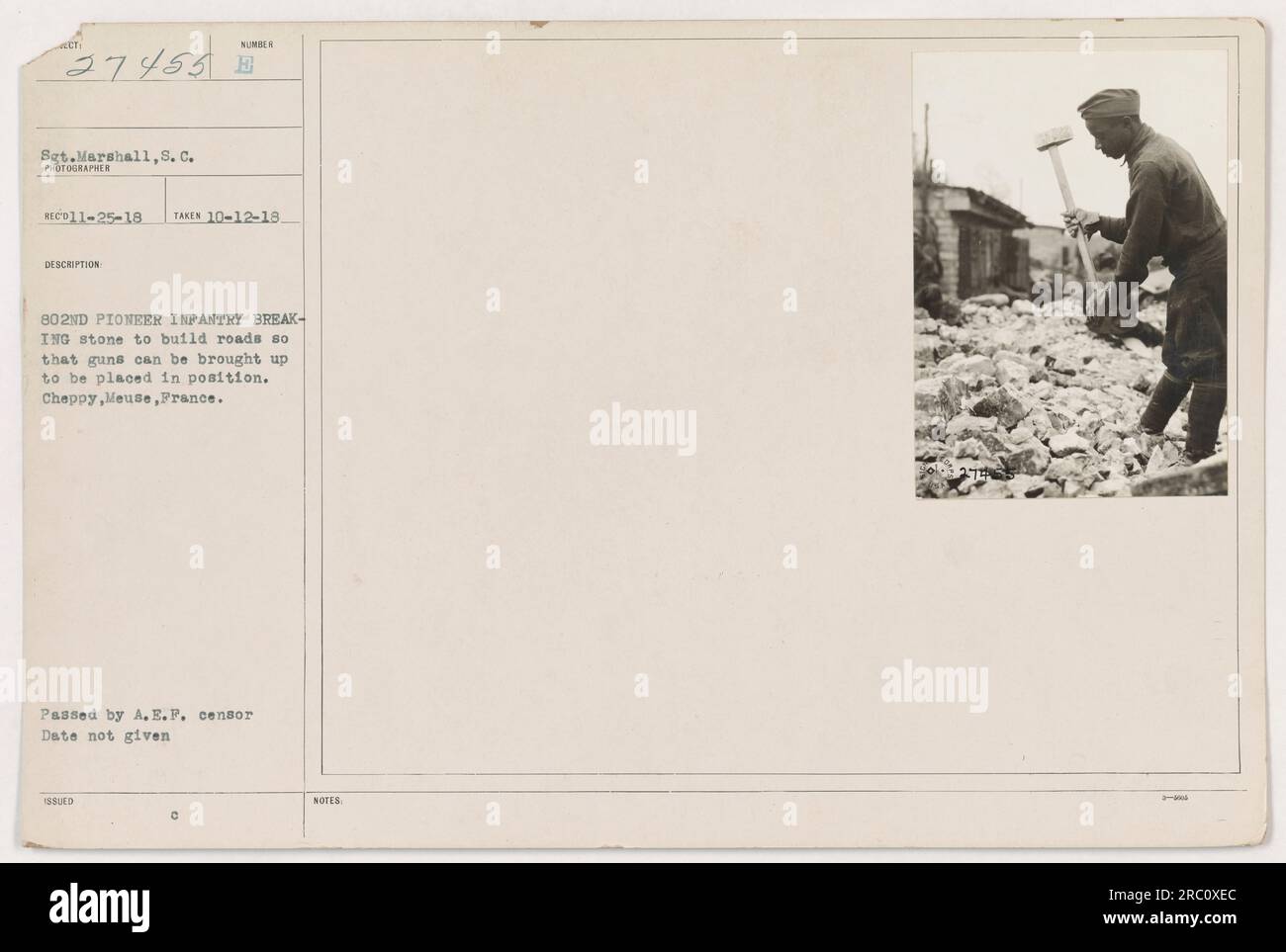 US Army Sergeant Marshall und die 802. Pioneer Infanterie brechen ...