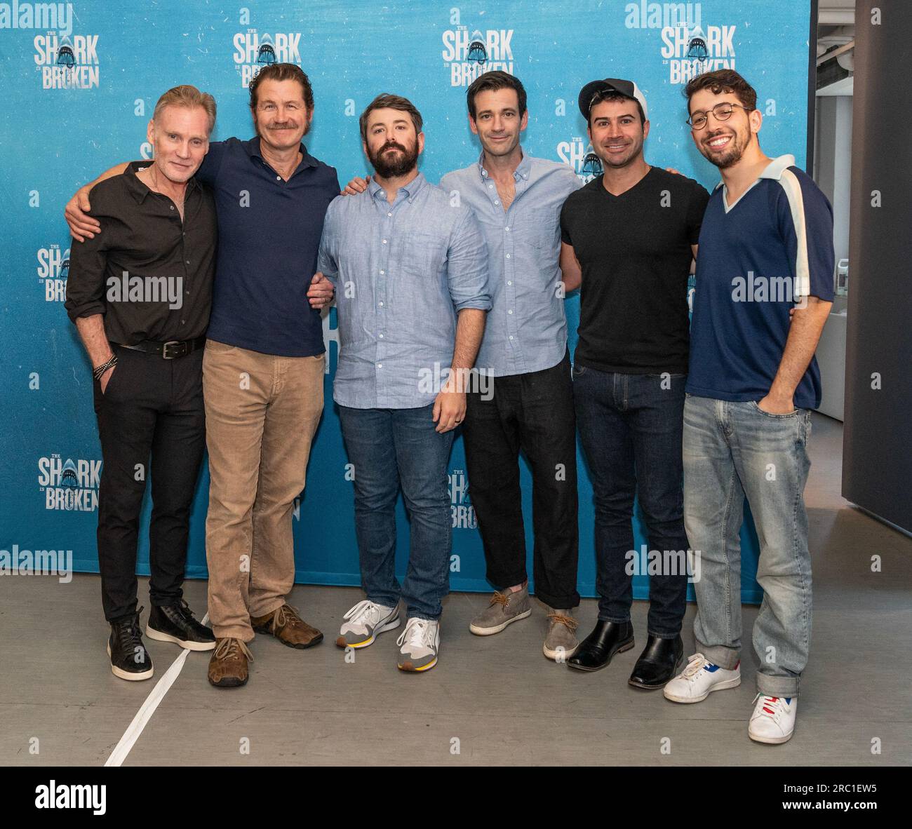 Peter Bradbury, Ian Shaw, Alex Brightman, Colin Donnell, Stephen Dexter ...