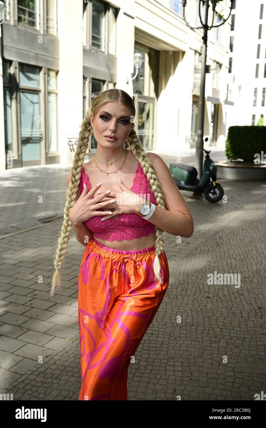 Antonia Hemmer beim Mates Date Influencer Event auf der Berliner ...