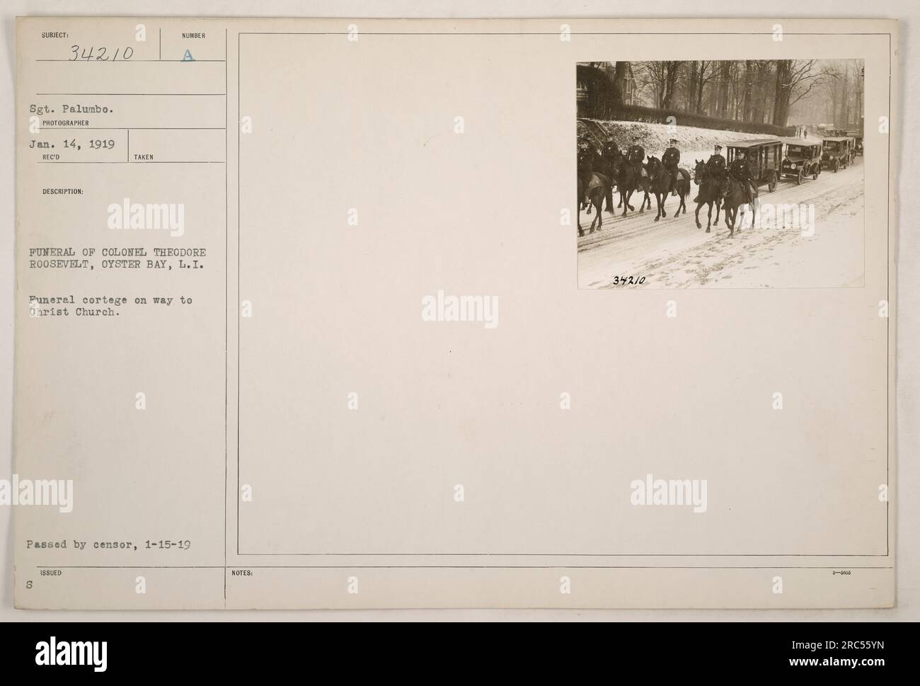 Sergeant Palumbo, der an der Beerdigung von Colonel Theodore Roosevelt ...