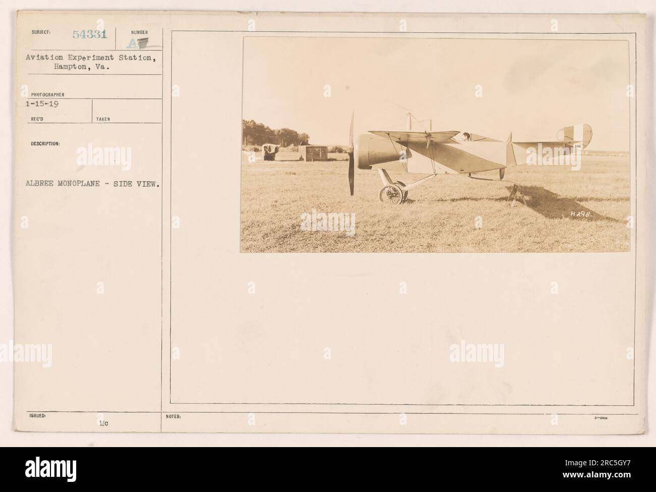 Seitenansicht des Albree Monoplane an der Aviation Experiment Station ... Seitenansicht des Albree Monoplane an der Aviation Experiment Station ...