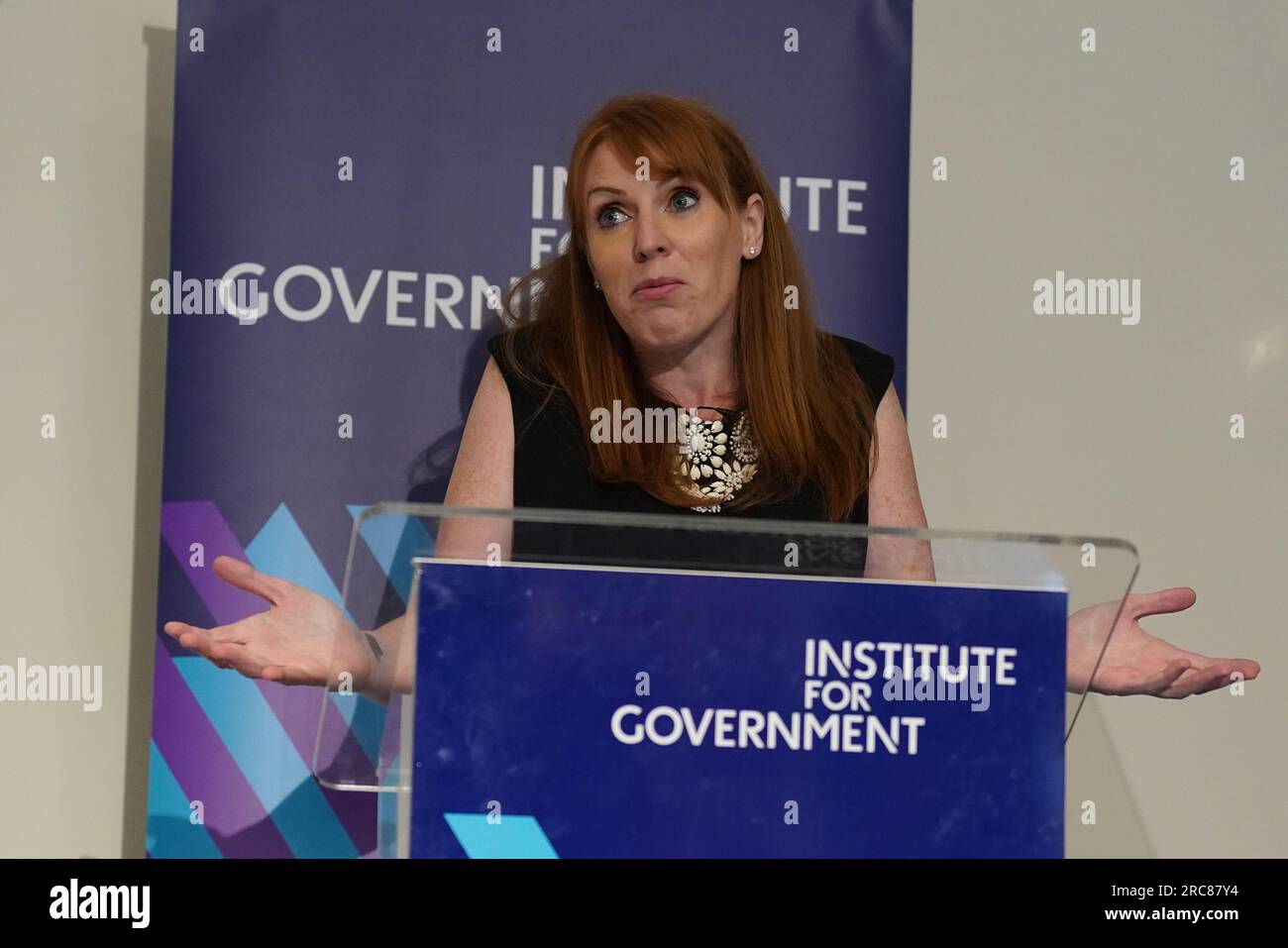 Die stellvertretende Vorsitzende der Labour-Partei Angela Rayner ...