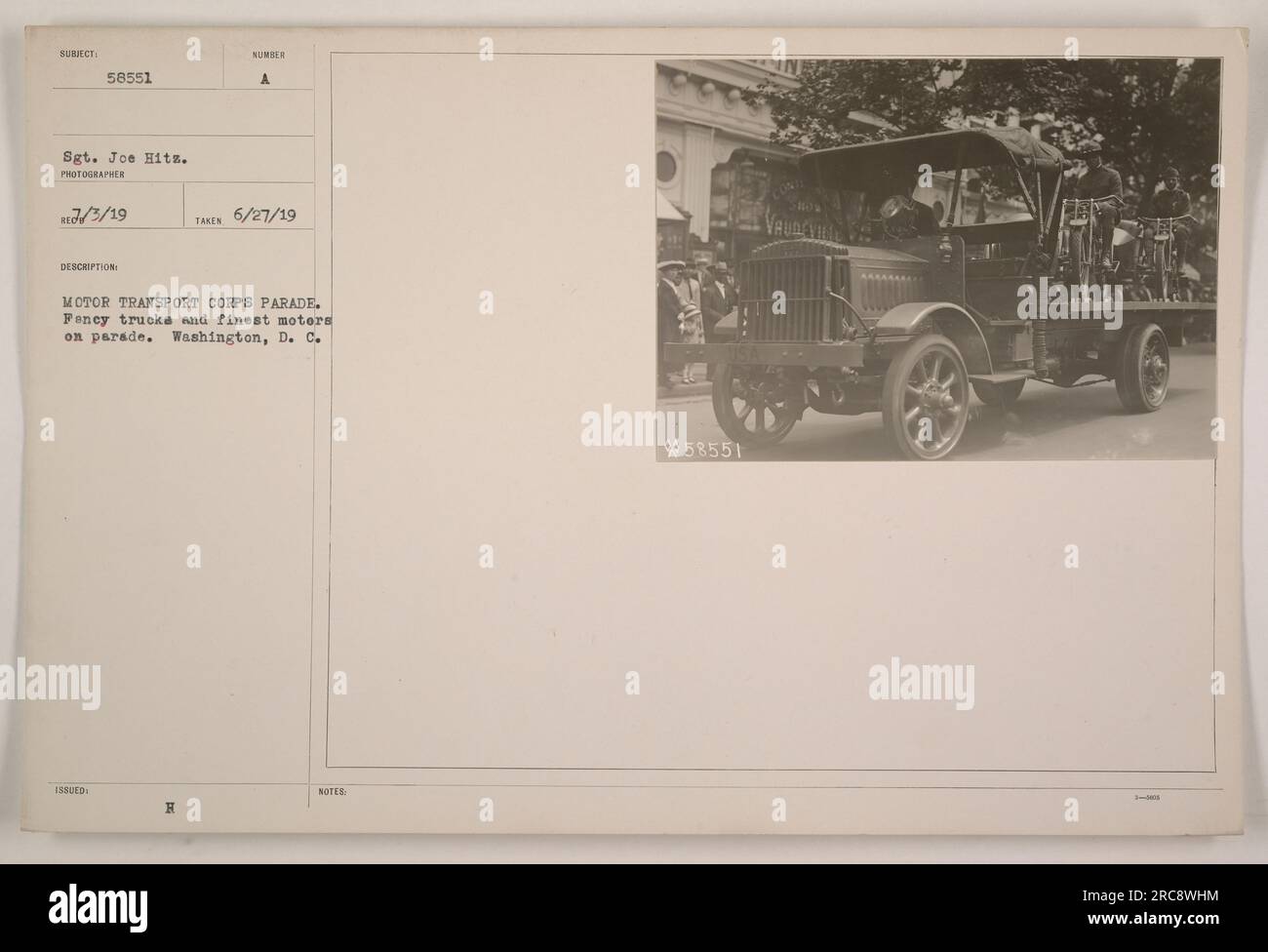 Die Motor Transport Corps Parade in Washington, D.C. präsentiert ...