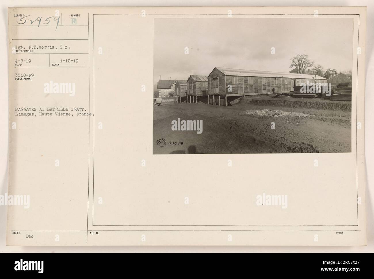 Ausgestellte nummer b -Fotos und -Bildmaterial in hoher Auflösung – Alamy