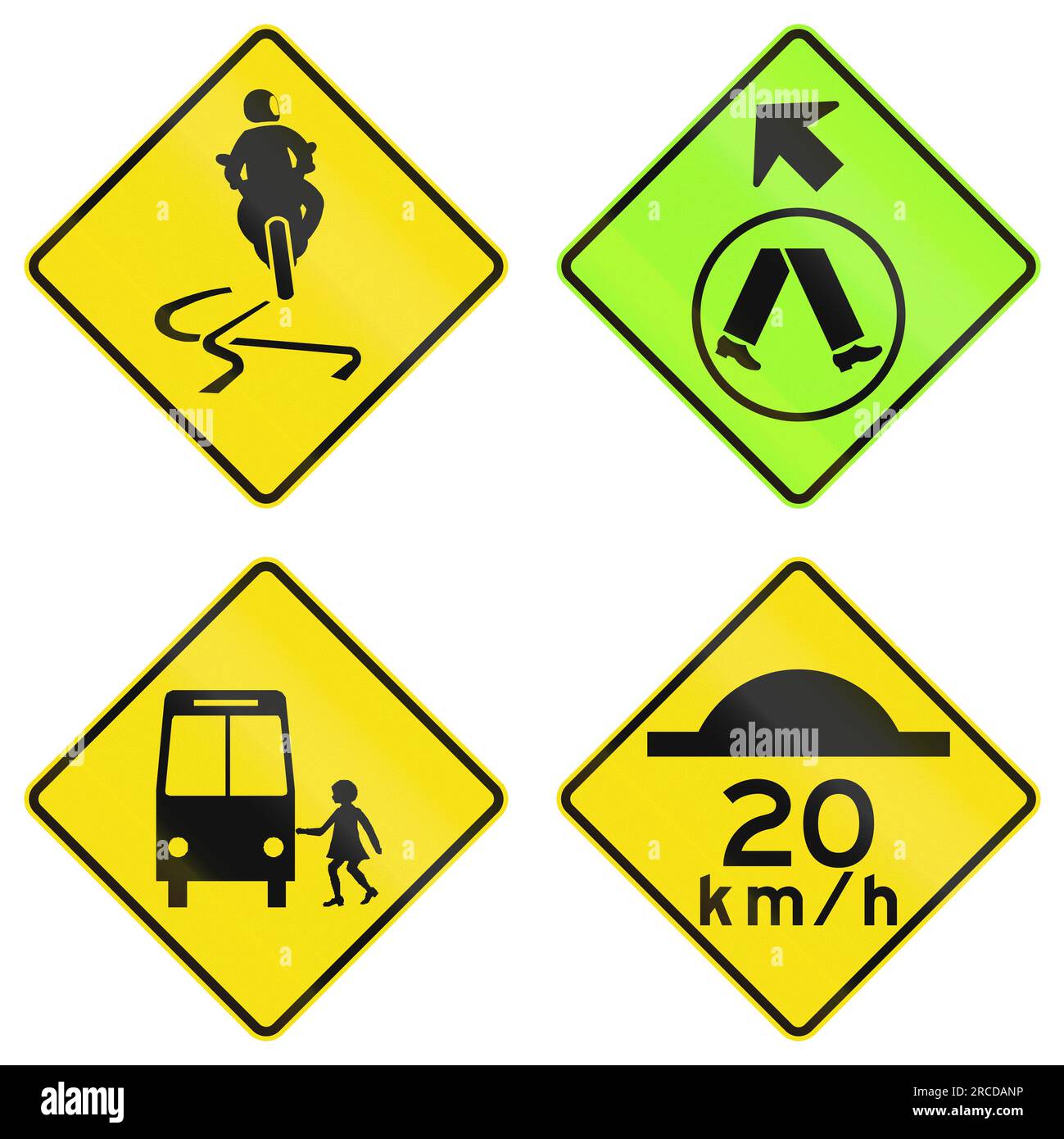 Nasse straße Ausgeschnittene Stockfotos und -bilder - Alamy