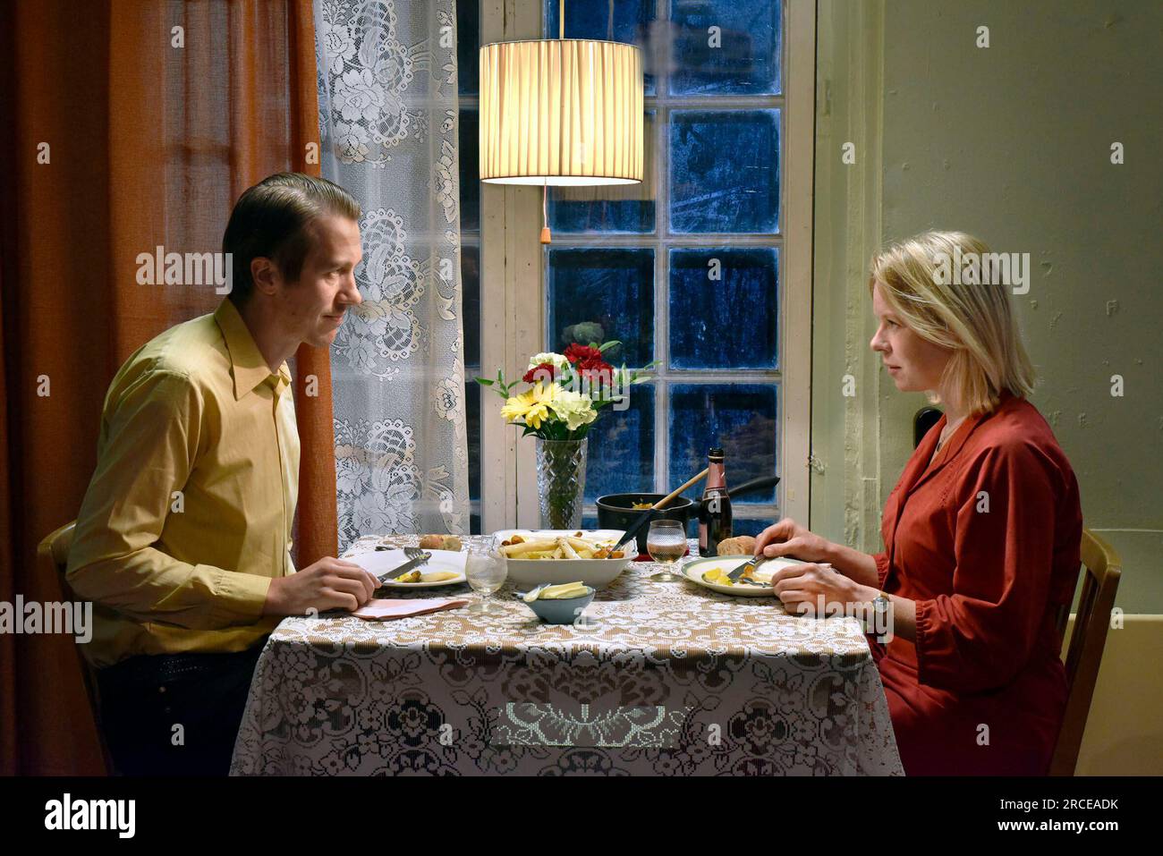 Jussi vatanen und alma poysti -Fotos und -Bildmaterial in hoher ...