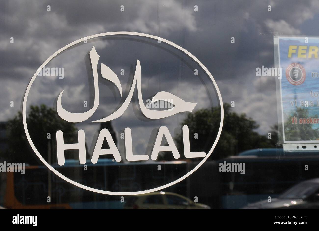 Halal in urdu -Fotos und -Bildmaterial in hoher Auflösung – Alamy