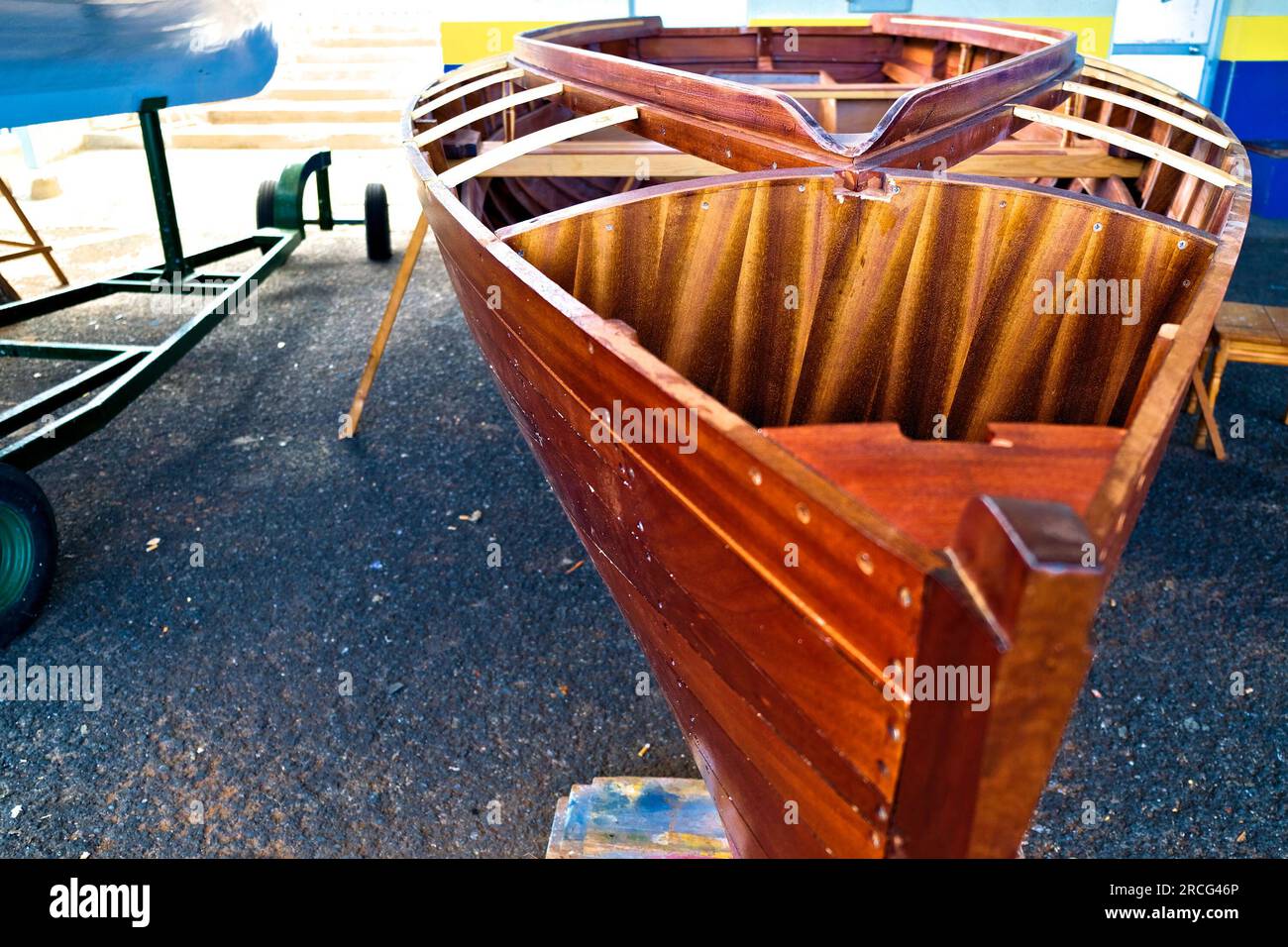 Holzboot konstruktion -Fotos und -Bildmaterial in hoher Auflösung – Alamy