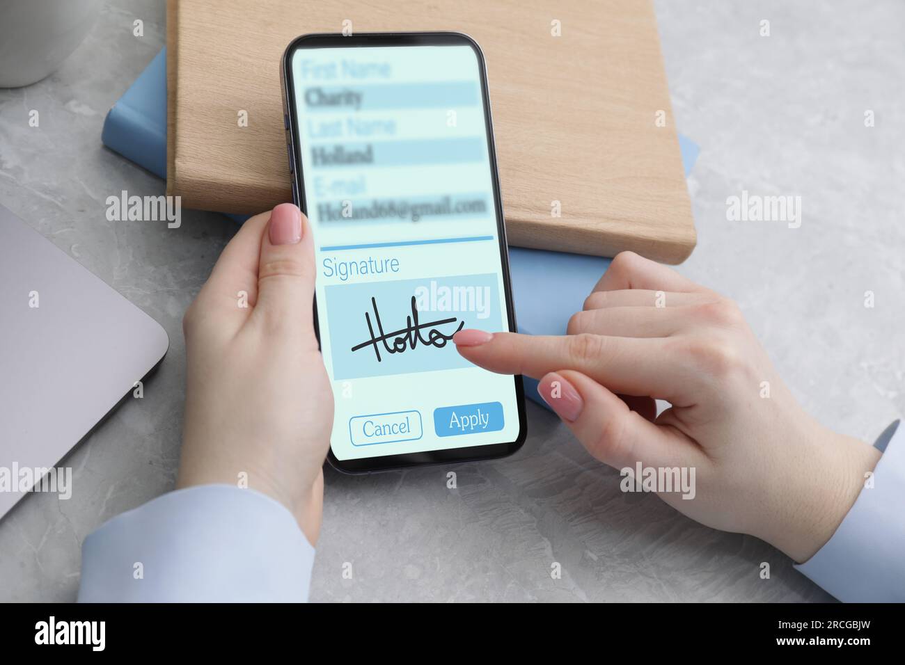 Mobile signatur -Fotos und -Bildmaterial in hoher Auflösung – Alamy