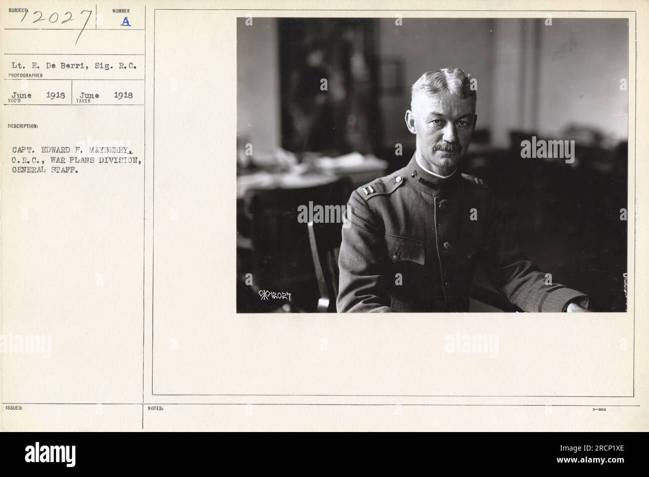 Soldat im Ersten Weltkrieg, Captain Edward F. Mayberry, O.R.C., ist ...