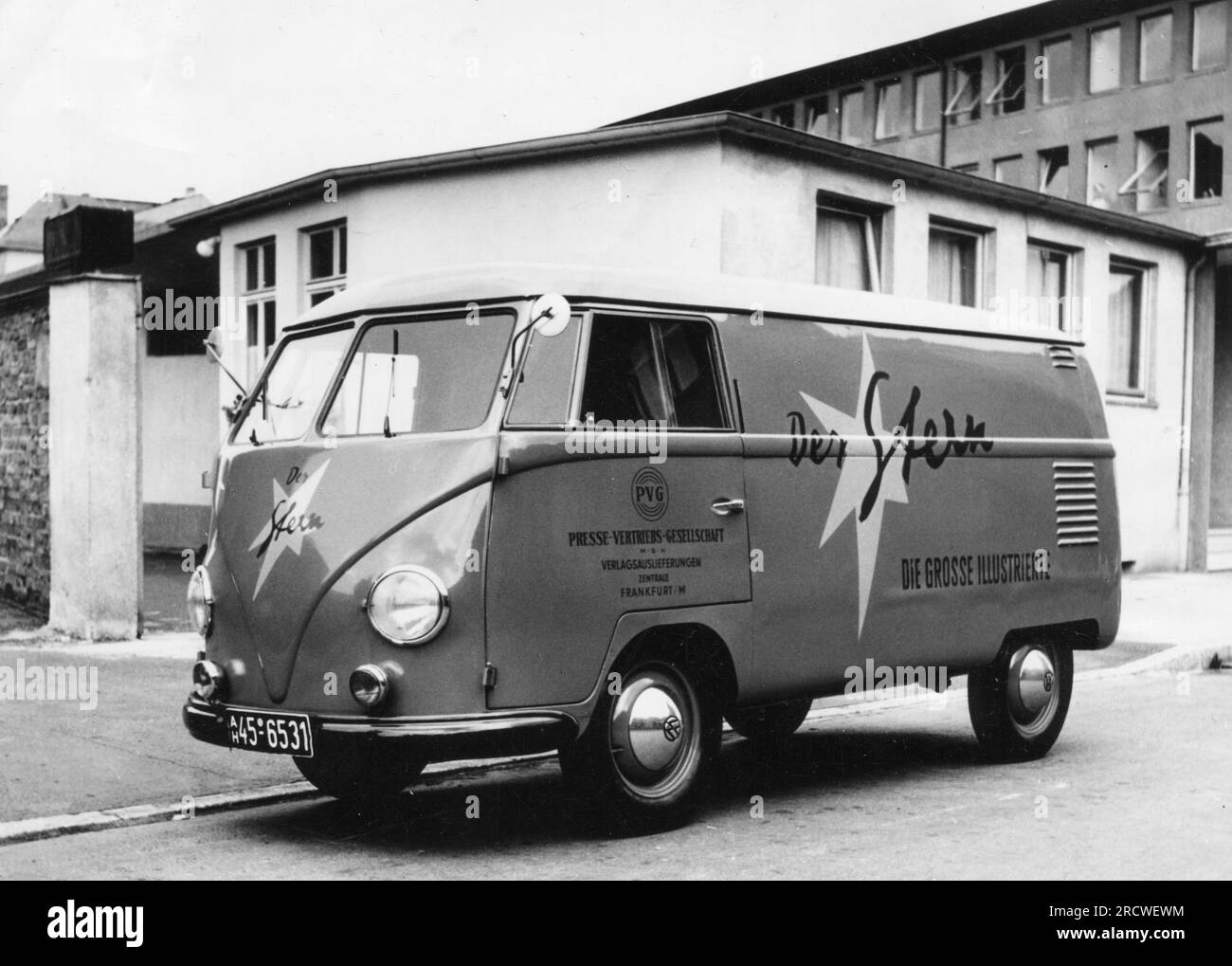 Lieferungen transport Schwarzweiß-Stockfotos und -bilder - Alamy
