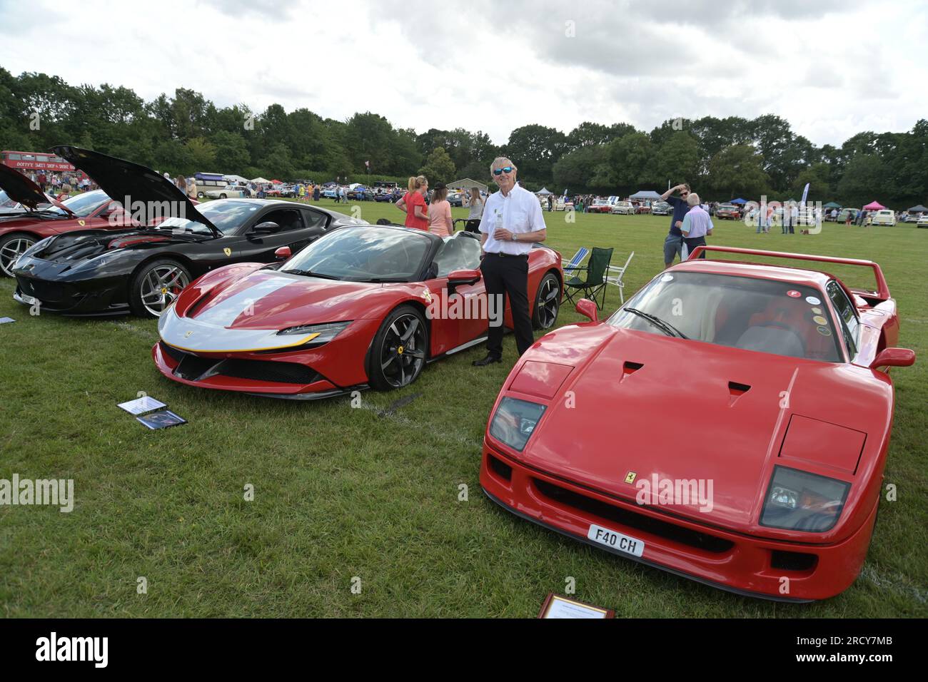 Nigel Chiltern-Hunt, Vice President des Ferrari Owners Club aus Hemel ...