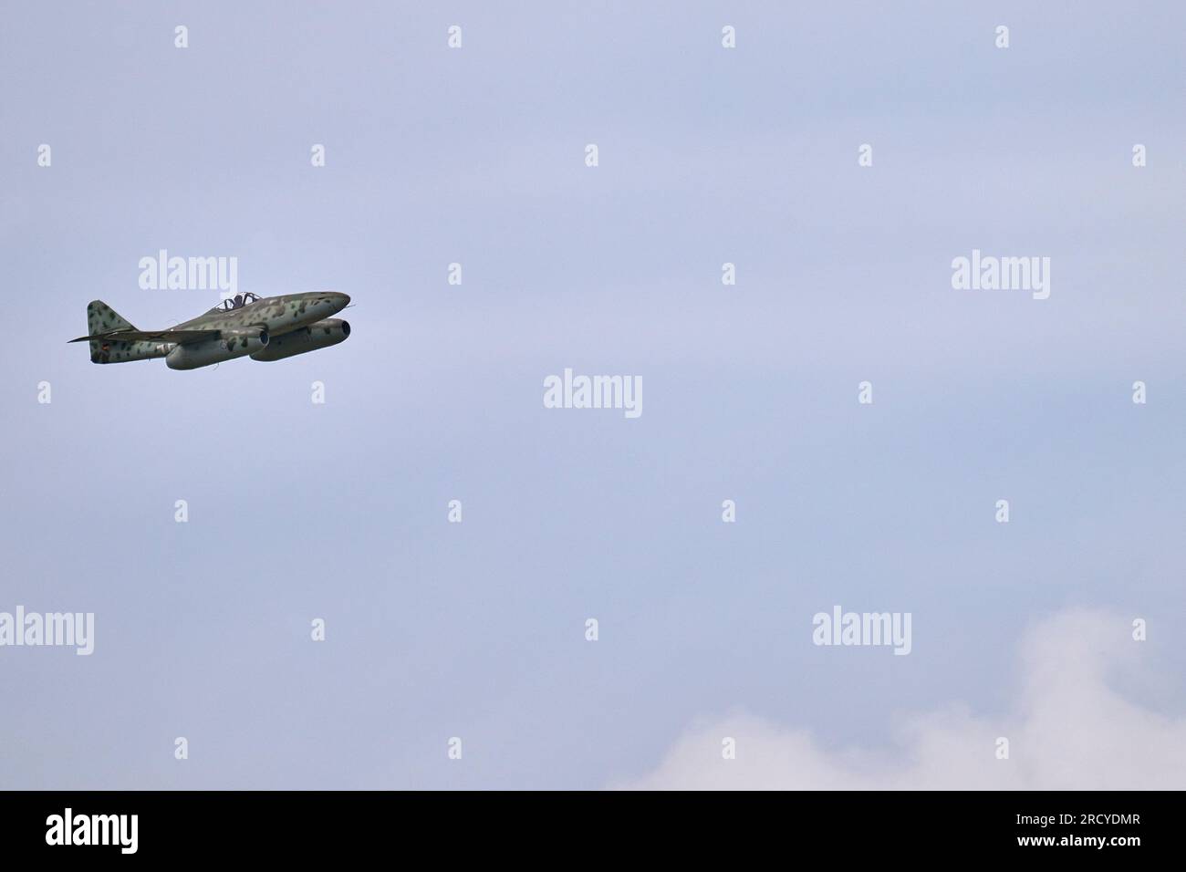 Eine Messerschmitt ME 262 wird auf der RIAT 2023 auf der RAF Fairford ...