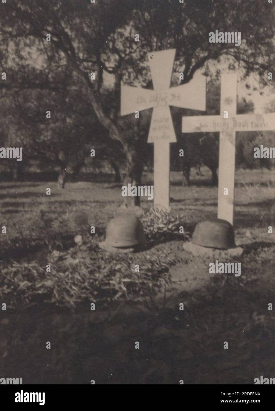 Grab unbekannter soldaten -Fotos und -Bildmaterial in hoher Auflösung – Alamy