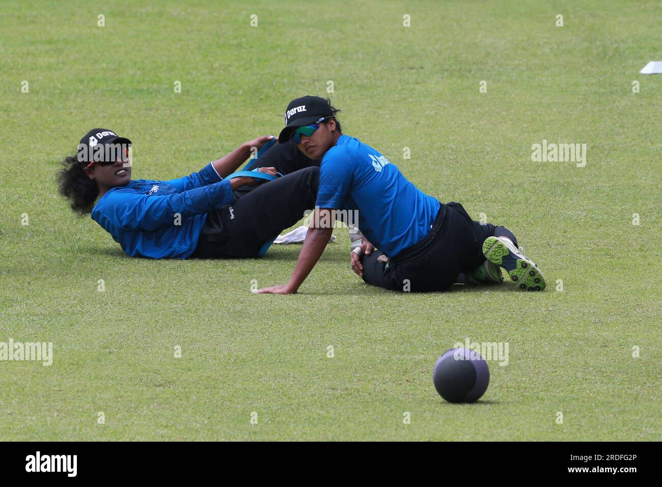 Ritu moni -Fotos und -Bildmaterial in hoher Auflösung – Alamy