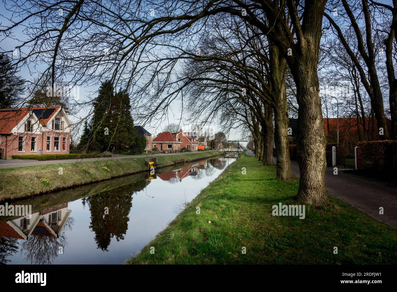 Gemeinde midden groningen -Fotos und -Bildmaterial in hoher Auflösung ...