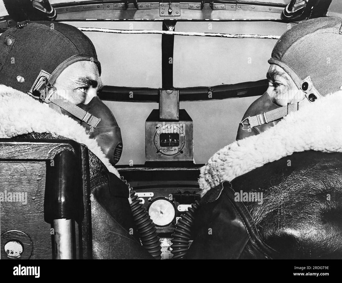 Fort Worth, Texas: Juni 1944 zwei Flugzeugkadetten aus Brooks Field ...