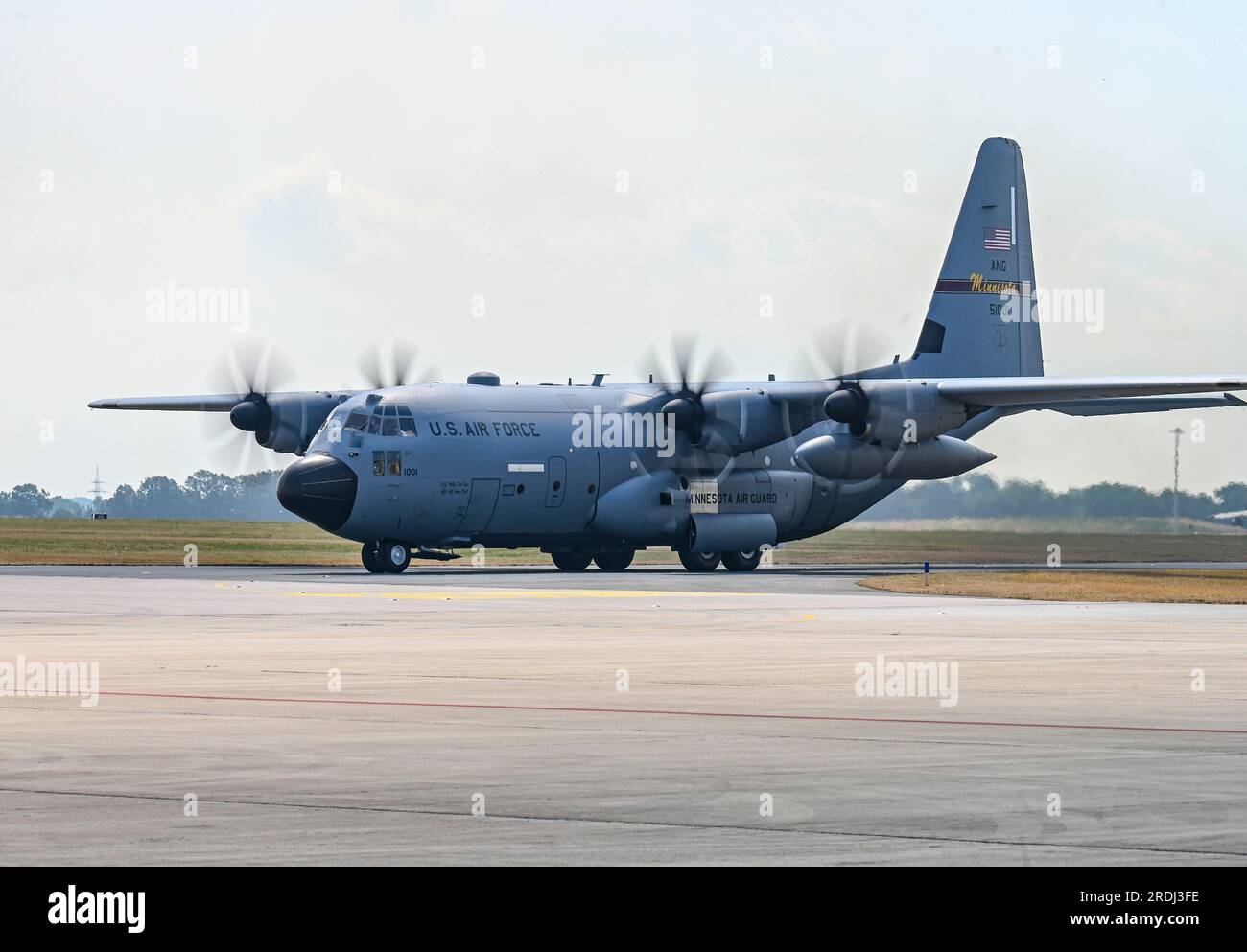 EIN US-AMERIKANISCHER Air Force C-130 Hercules Aircraft, betrieben von ...