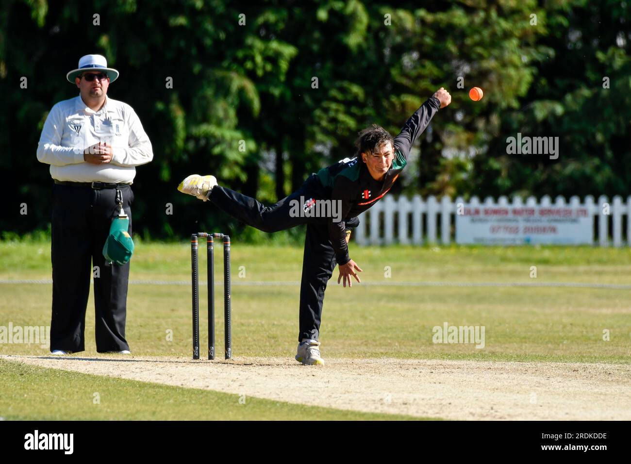 Clydach cricket club -Fotos und -Bildmaterial in hoher Auflösung – Alamy