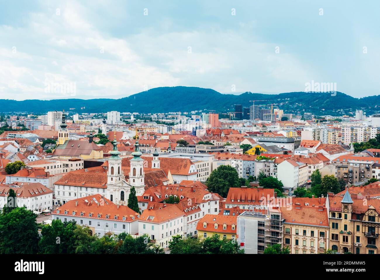 Panorama stadt graz -Fotos und -Bildmaterial in hoher Auflösung – Alamy