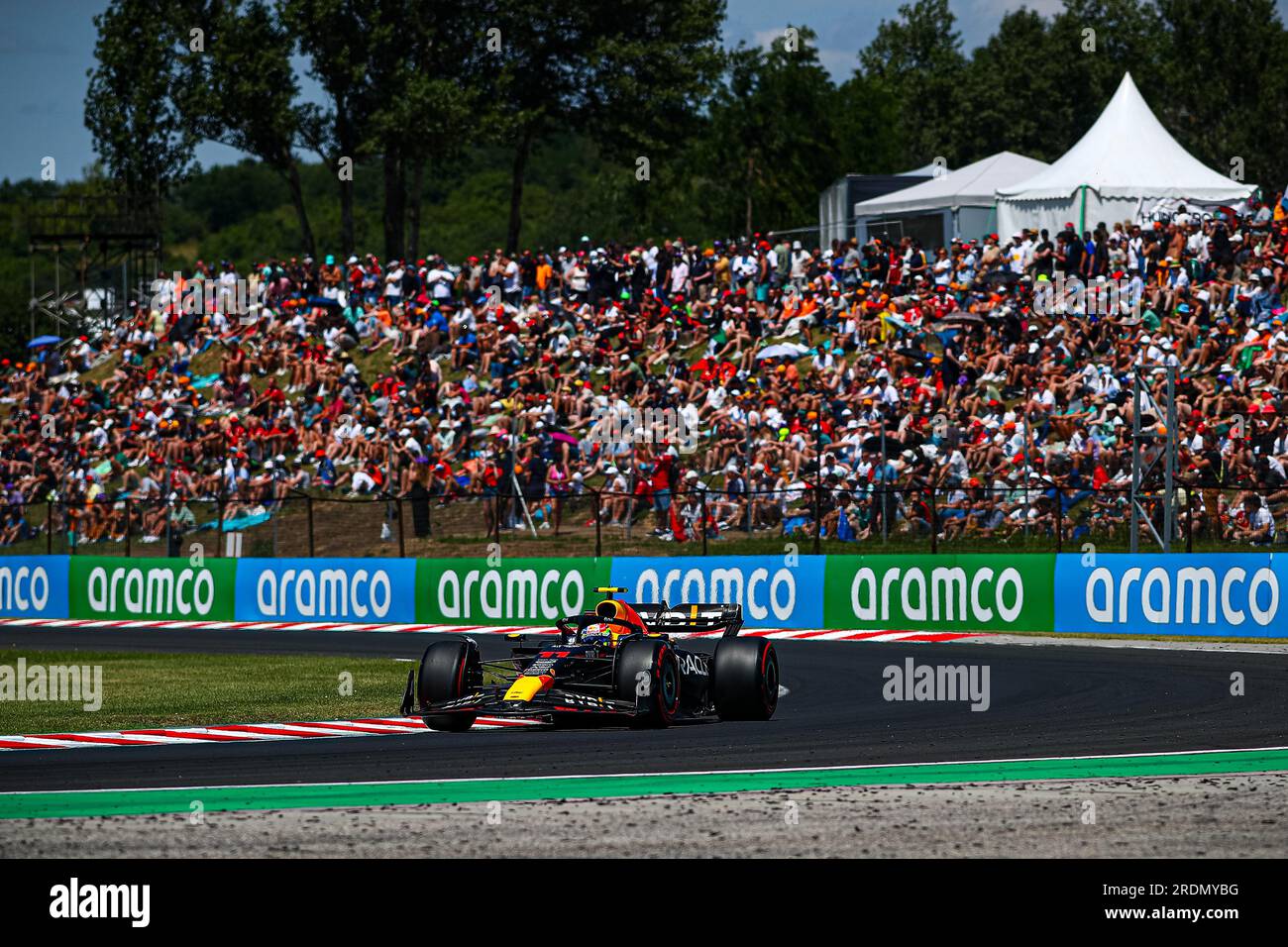 #11 Sergio Perez, (MEX) Oracle Red Bull Racing, Honda während des ...