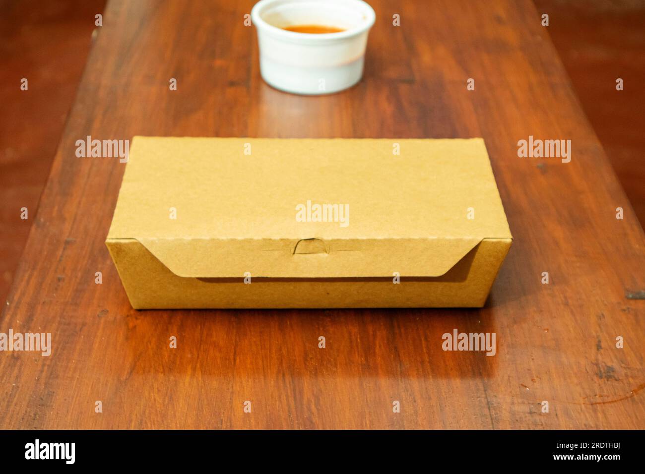 Empty takeaway box -Fotos und -Bildmaterial in hoher Auflösung – Alamy