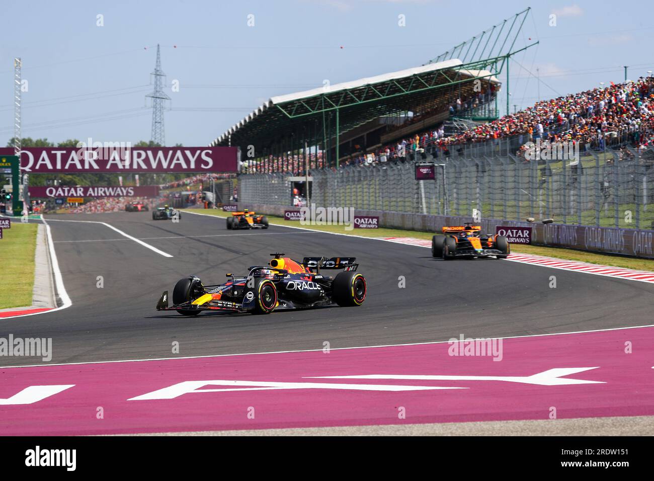 Max Verstappen (NED) Redbull Racing RB19&XA;&XA;während des RENNENS ...