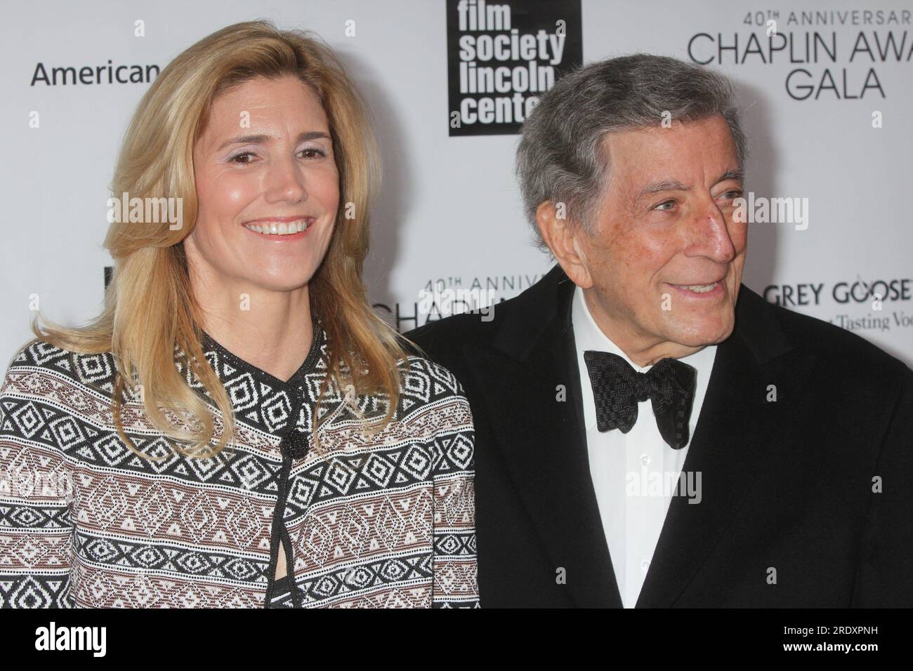 Tony Bennett und seine Frau Susan Crow nehmen am 22. April 2013 an der ...