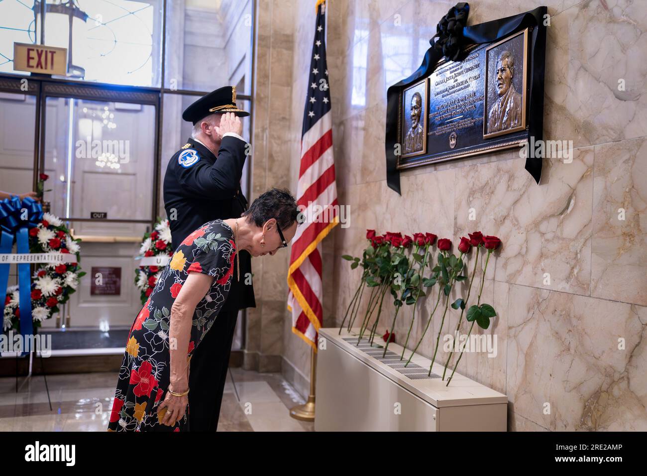 U.S. Capitol Police Chief Tom Manger, left, joins Wendy Wenling ...