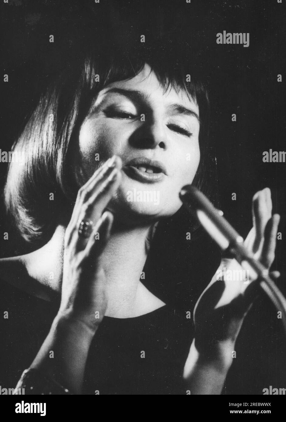 Deutscher bildender künstler Schwarzweiß-Stockfotos und -bilder - Alamy