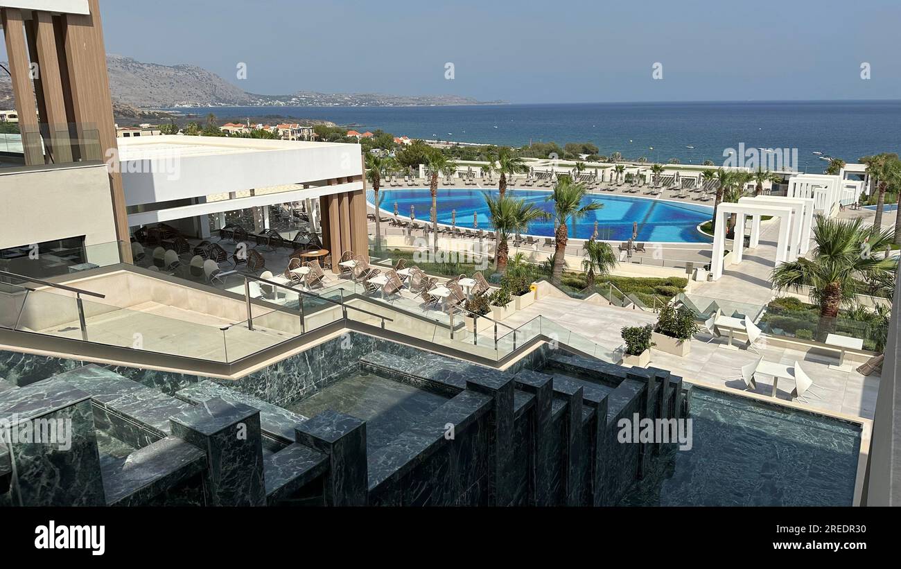 Touristenresorts in der Nähe der Stadt Lardos auf der griechischen ...