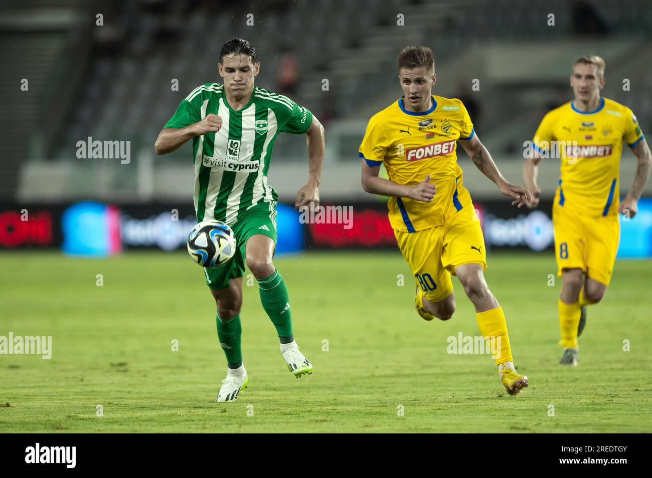 Alfa mega stadion -Fotos und -Bildmaterial in hoher Auflösung – Alamy
