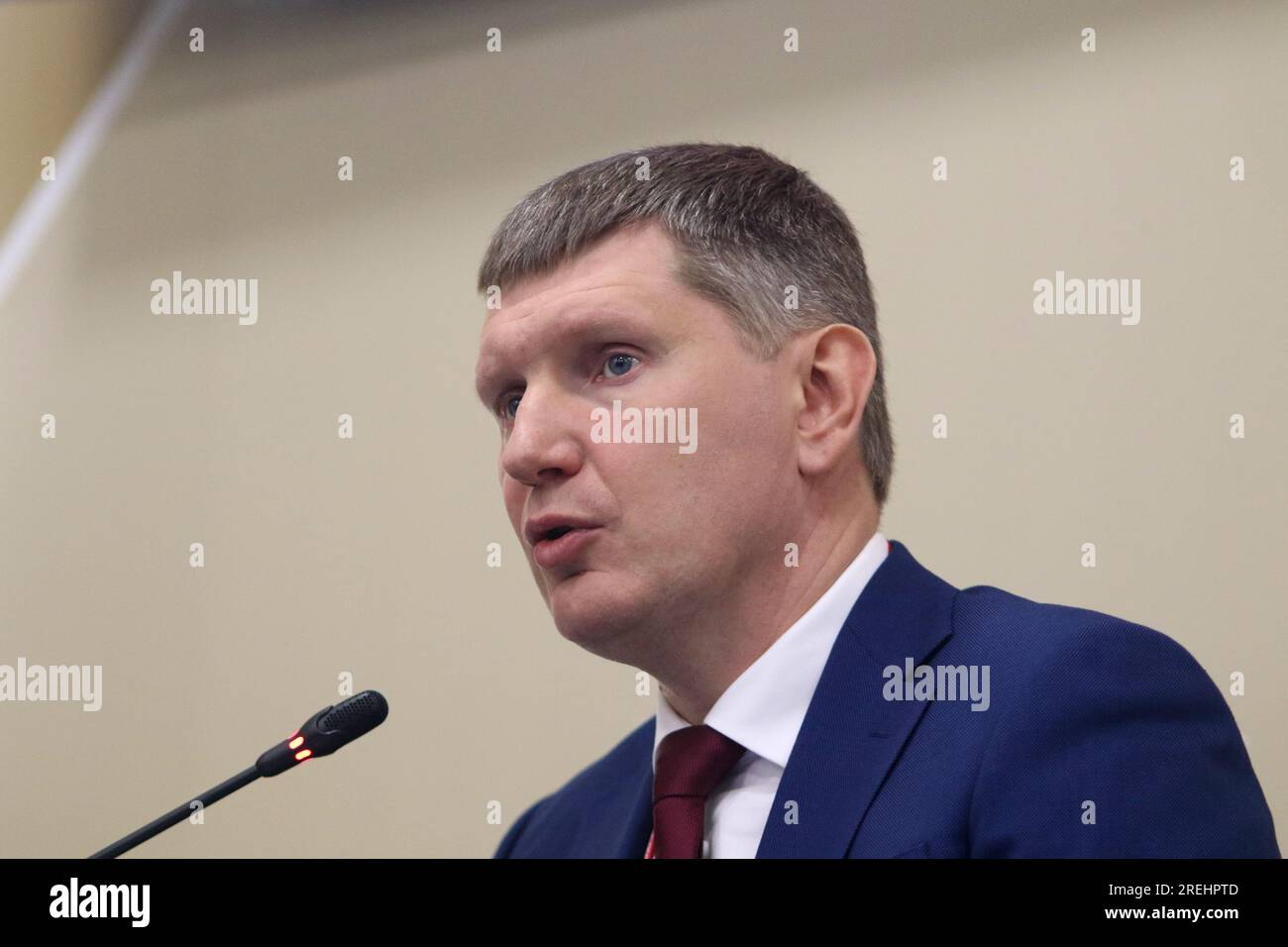 Maxime reshetnikov -Fotos und -Bildmaterial in hoher Auflösung – Alamy