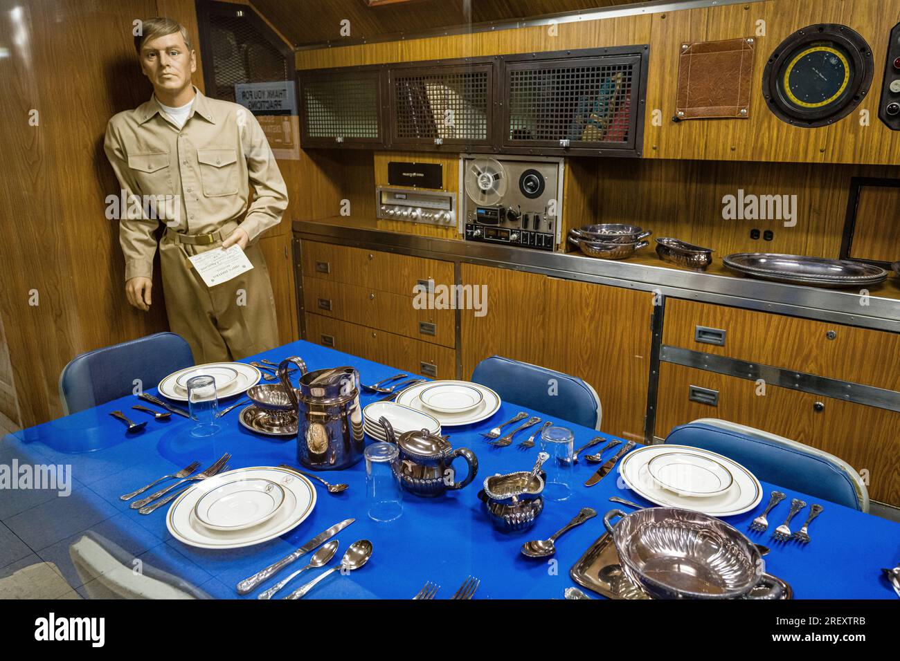 Uss nautilus ssn 571 -Fotos und -Bildmaterial in hoher Auflösung – Alamy