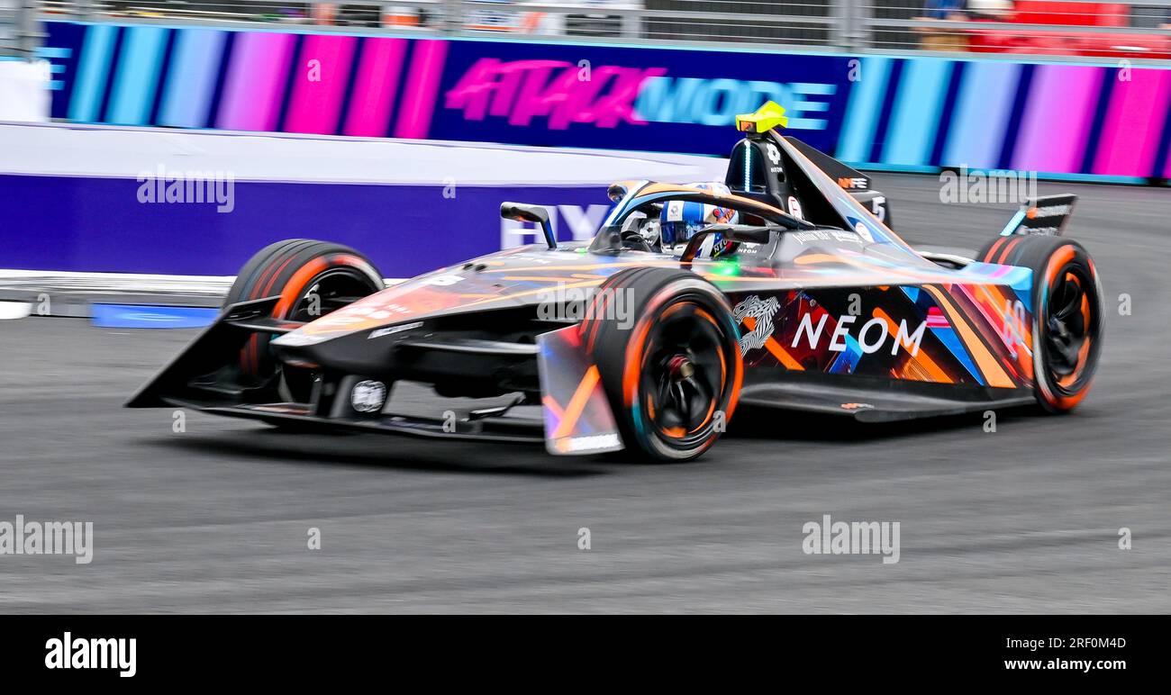 Neom mclaren formula e -Fotos und -Bildmaterial in hoher Auflösung – Alamy