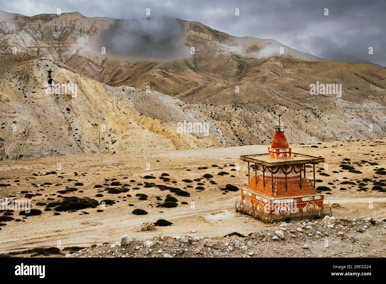 Der buddhistische Gompa Gumbas in Tibet beeinflusste den Oberen Mustang ...