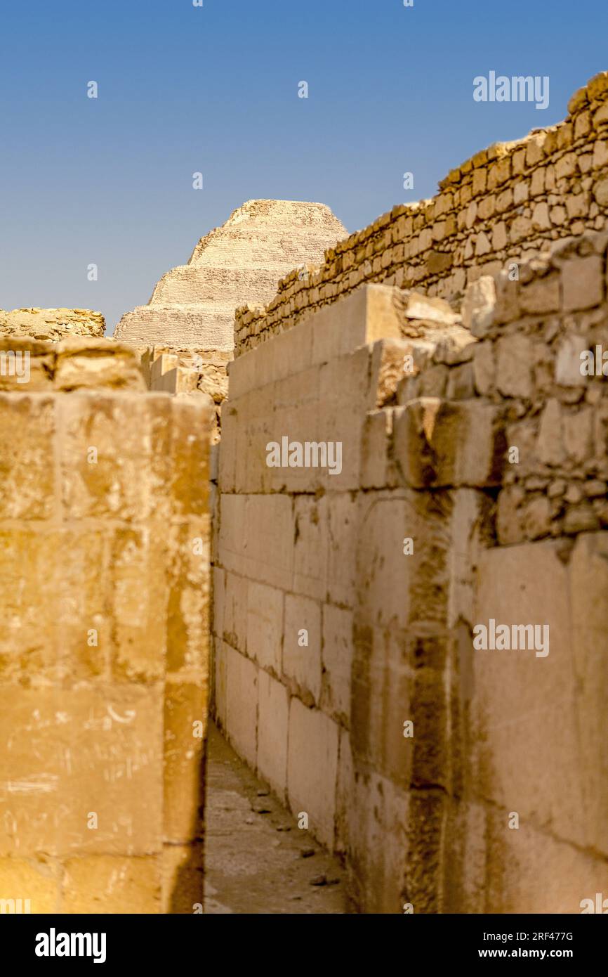 Pyramide unas -Fotos und -Bildmaterial in hoher Auflösung – Alamy