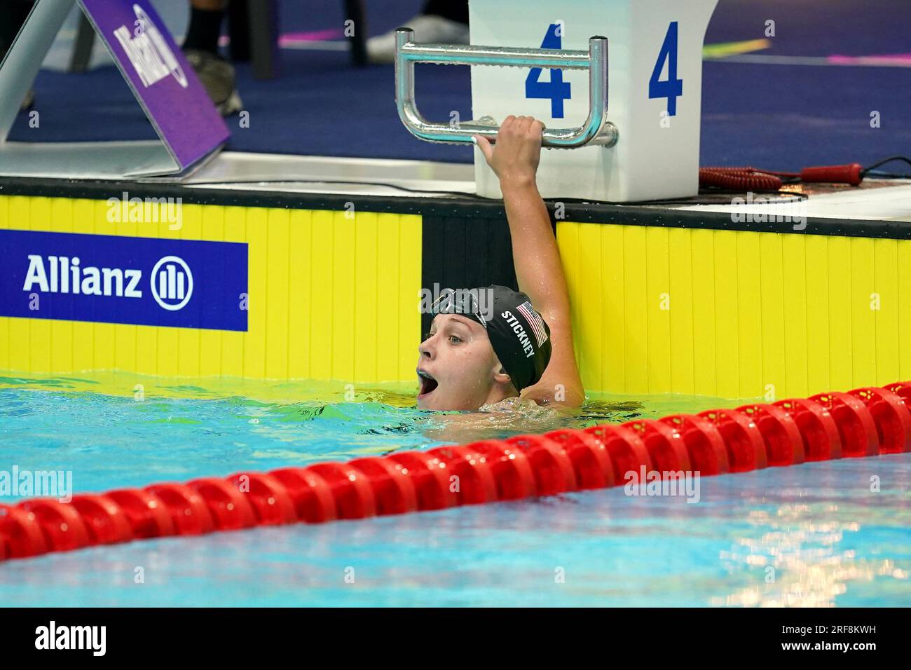 Morgan Stickney aus den USA feiert den Sieg im Finale 400m des ...