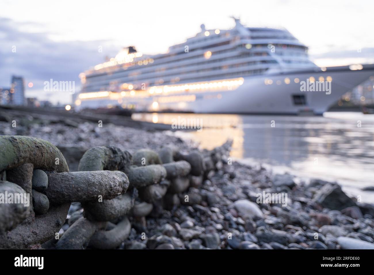 Wikinger marsschiff -Fotos und -Bildmaterial in hoher Auflösung – Alamy