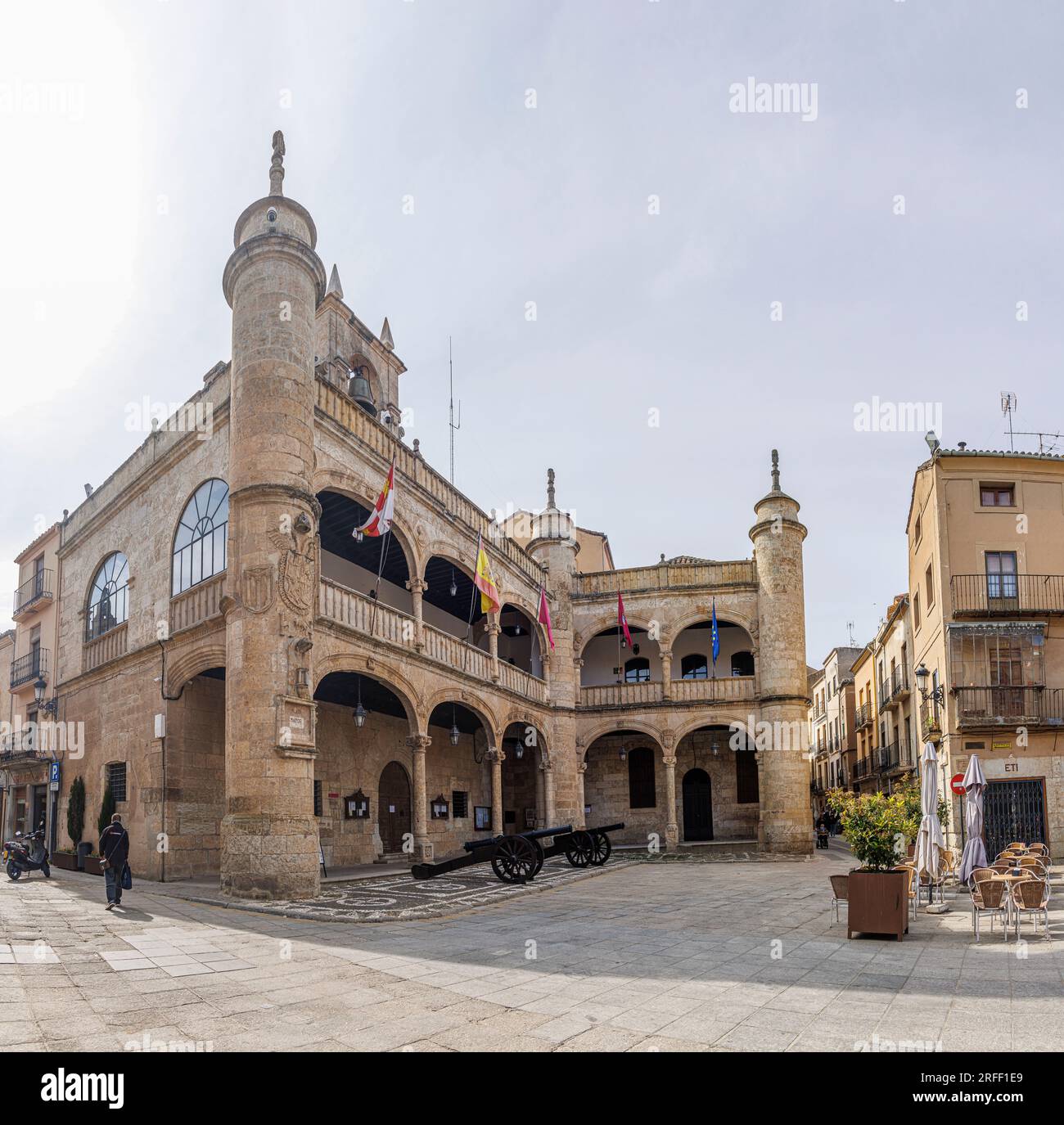 Palacio de krasinski o palacio de la comunidad -Fotos und -Bildmaterial ...