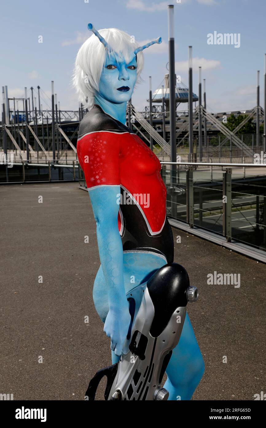 GEEK ART - Bodypainting und Transformaking: Star Trek Fotoshooting mit ...